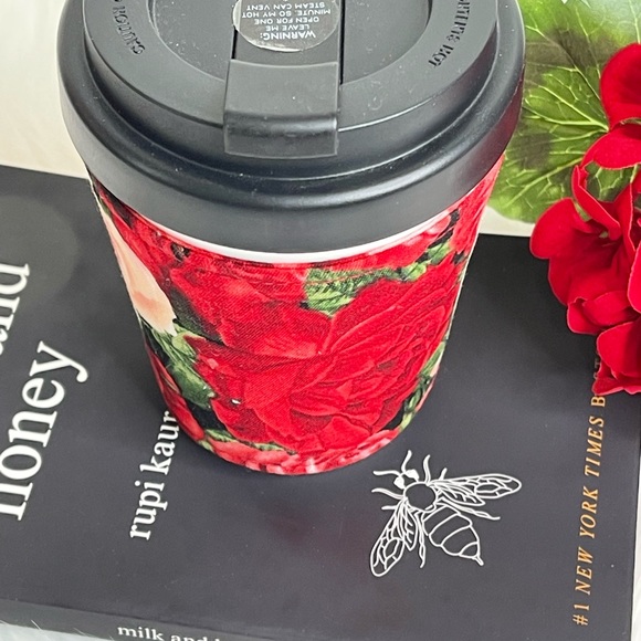 Dining | Typo Coffee Cup With Central Perk Slogan | Poshmark